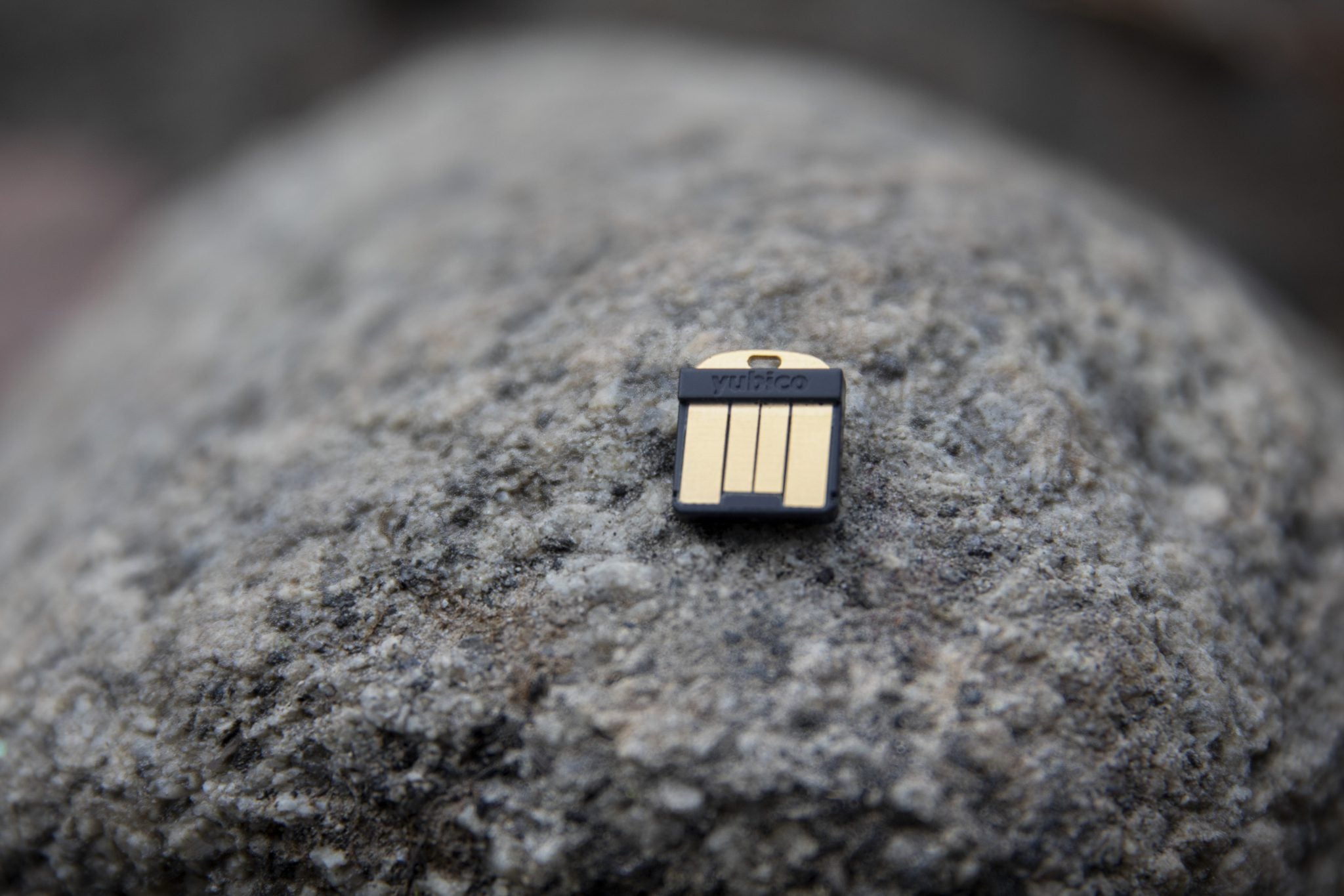 Hardware Security Module (HSM) For Modern Systems | Yubico