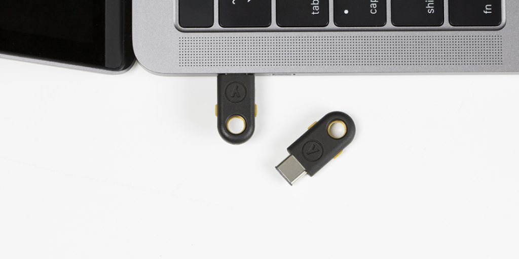 NEW YubiKey 4C featuring USB-C revealed at CES 2017 | Yubico