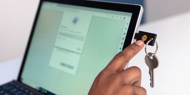 YubiKey Passwordless Login for Microsoft Accounts | Yubico